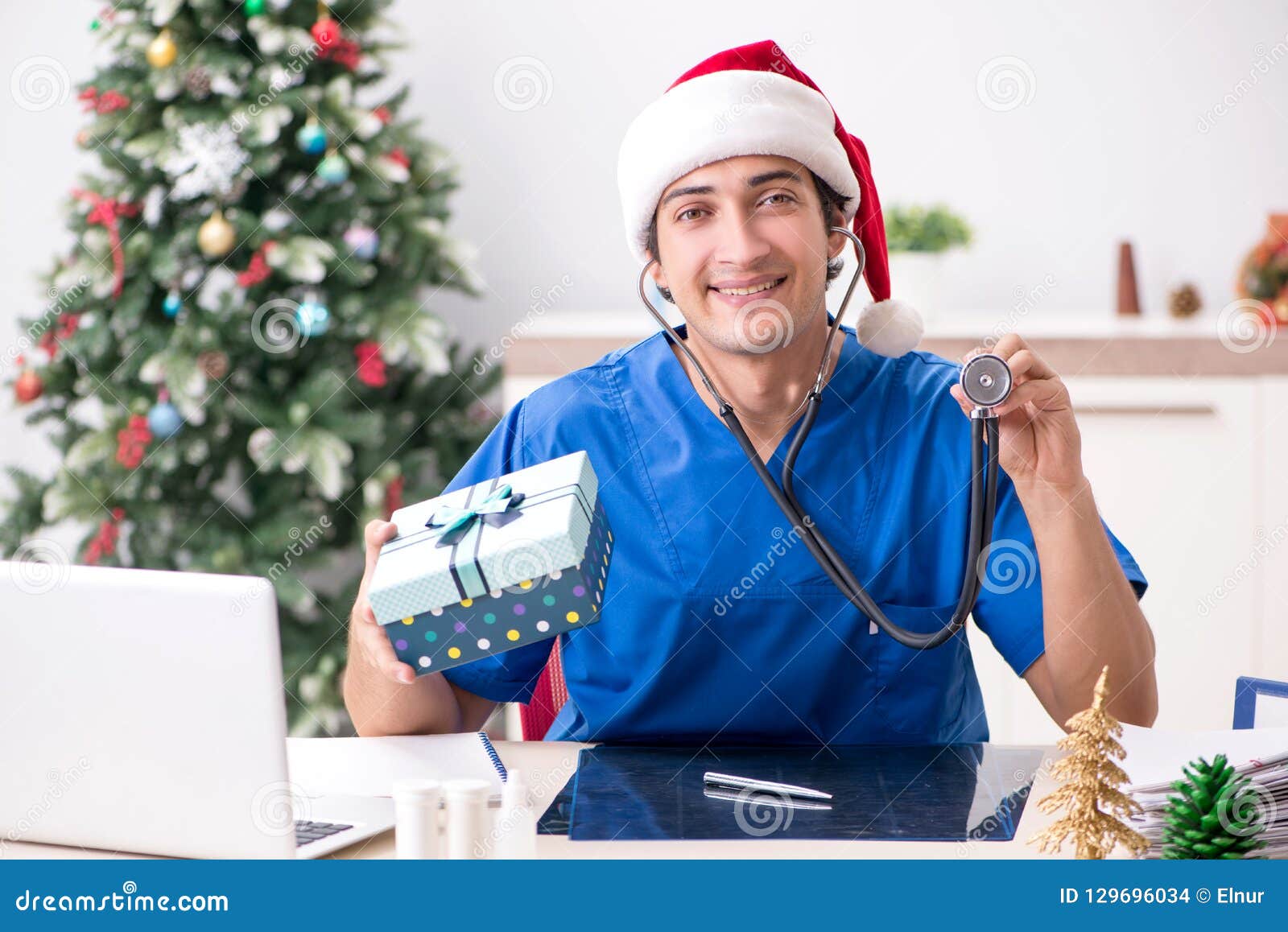 The Doctor with Gift Box in the Hospital Stock Photo - Image of ...