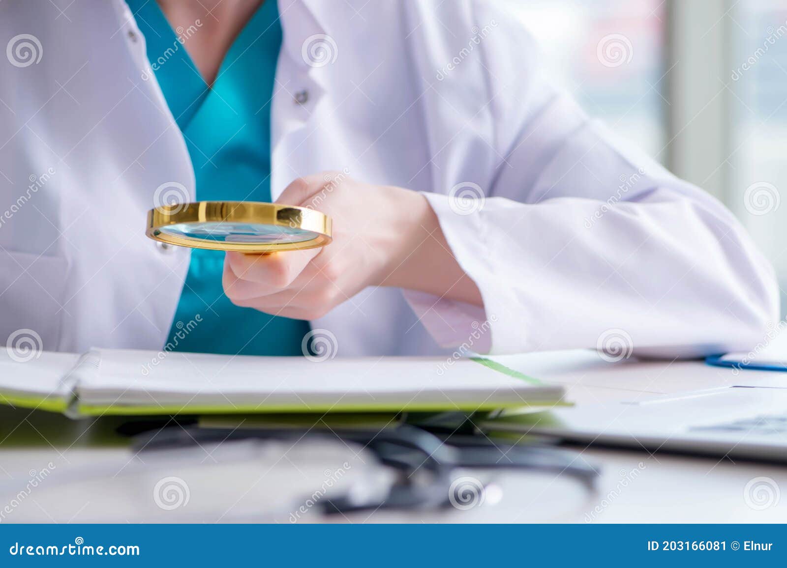 Doctor Hand with Magnifying Glass Stock Image - Image of medical ...