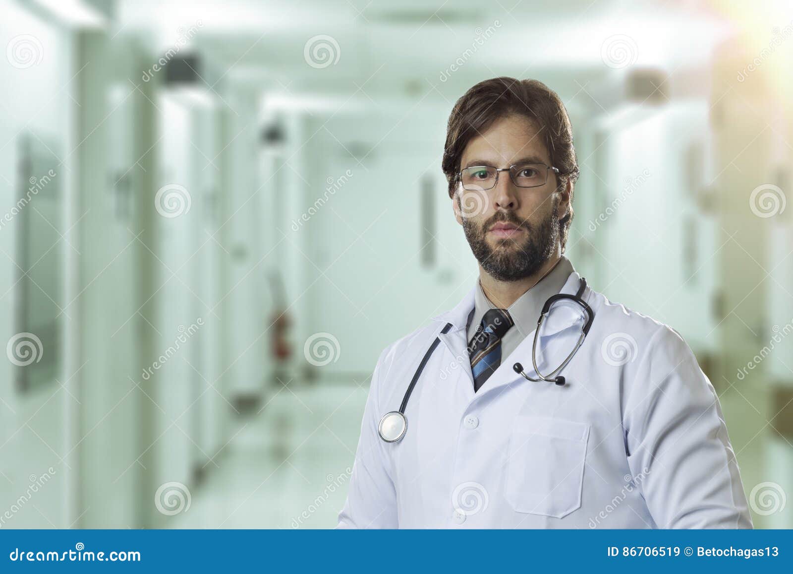 Doctor hans male kontor fotografering för bildbyråer. Bild av personal ...