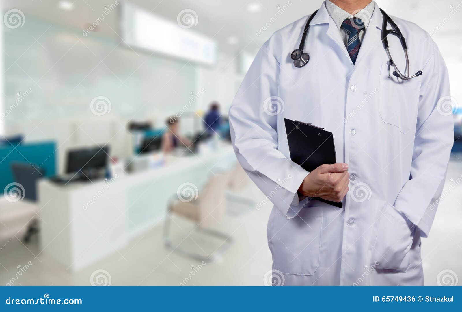 Doctor Holding Black Chart with Stethoscope Stock Photo - Image of ...