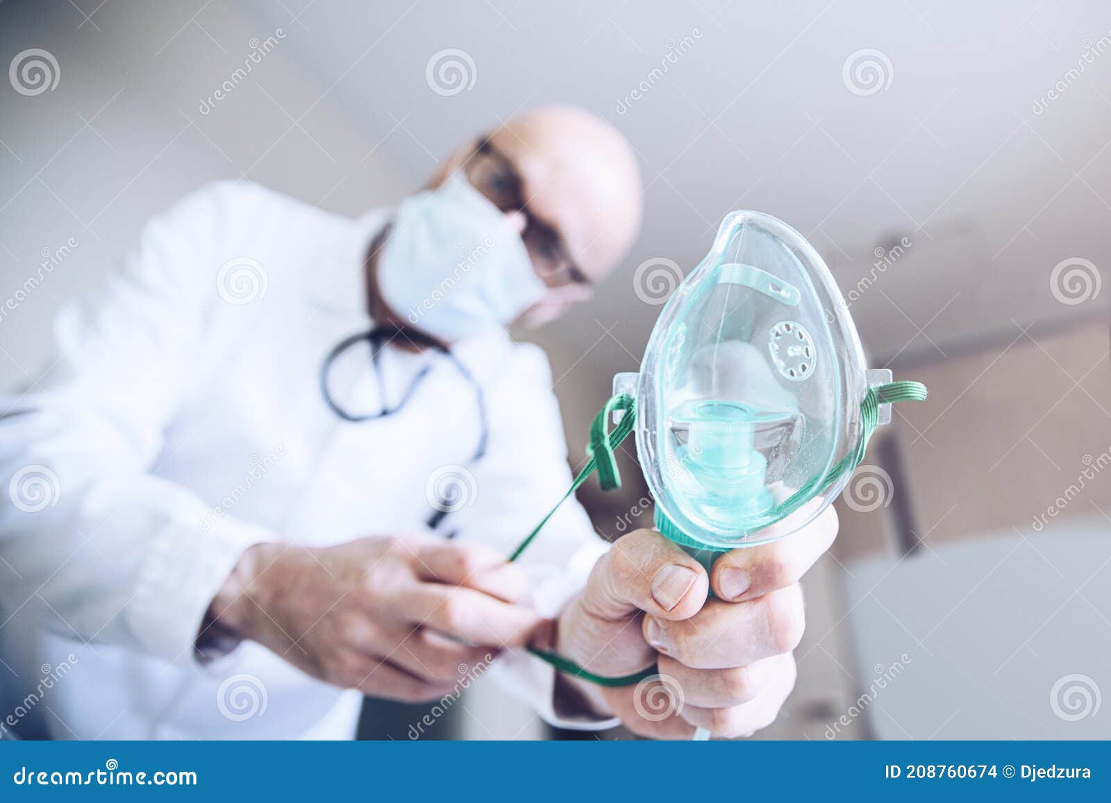 Doctor in Hospital Putting on Oxygen Mask. Breathing Problems Stock ...