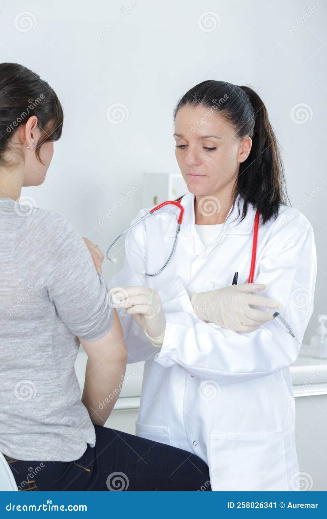 Doctor Injecting Patients Hand Stock Image - Image of narcotic ...