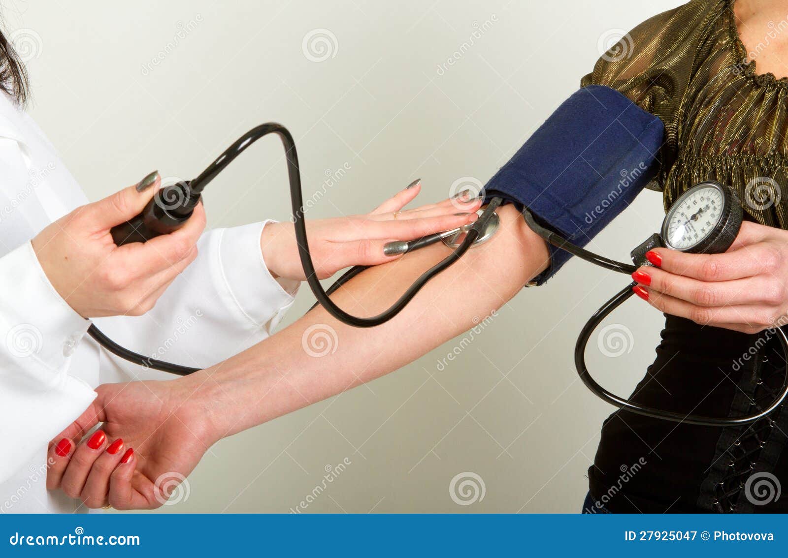 Doctor measuring patient stock image. Image of assistance - 27925047