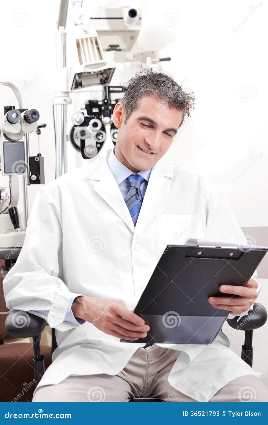 Doctor in Ophthalmology Clinic Stock Image - Image of health ...