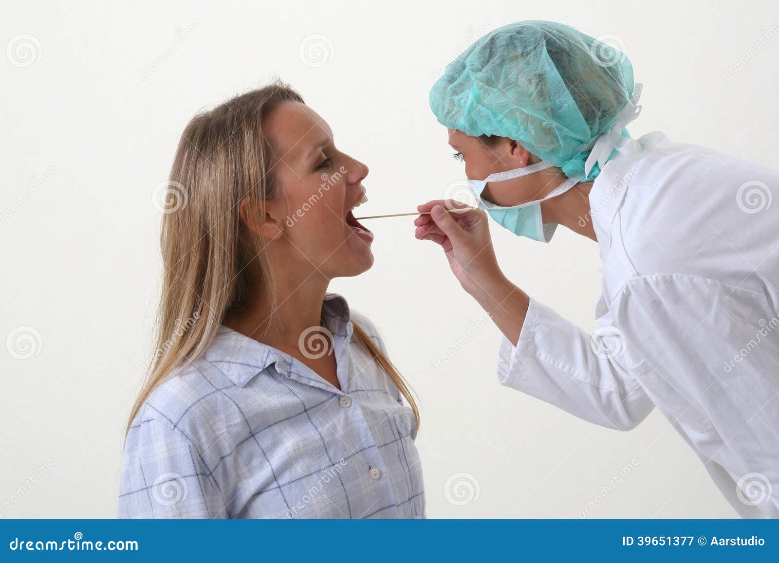 Doctor with a pacient stock image. Image of health, nurse - 39651377