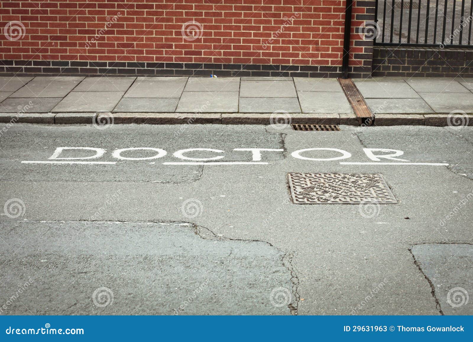 Doctor parking space stock image. Image of pavement, allocated - 29631963