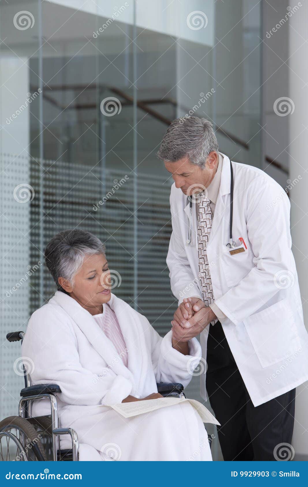 Doctor and patient stock image. Image of medicine, group - 9929903