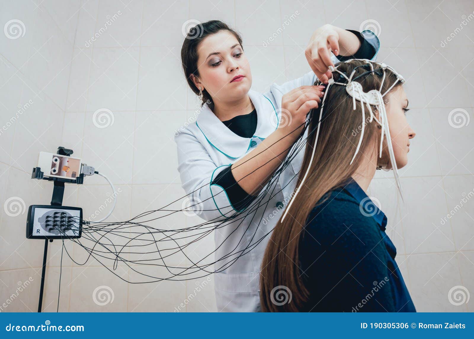 EEG Electrode. Electroencephalogram Studying The Vascular System Of The ... EEG Electrode. Electroencephalogram Studying The Vascular System Of The ...