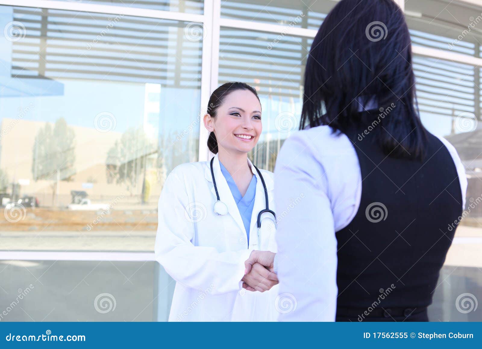 Doctor and Patient Handshake Stock Image - Image of greet, contact ...