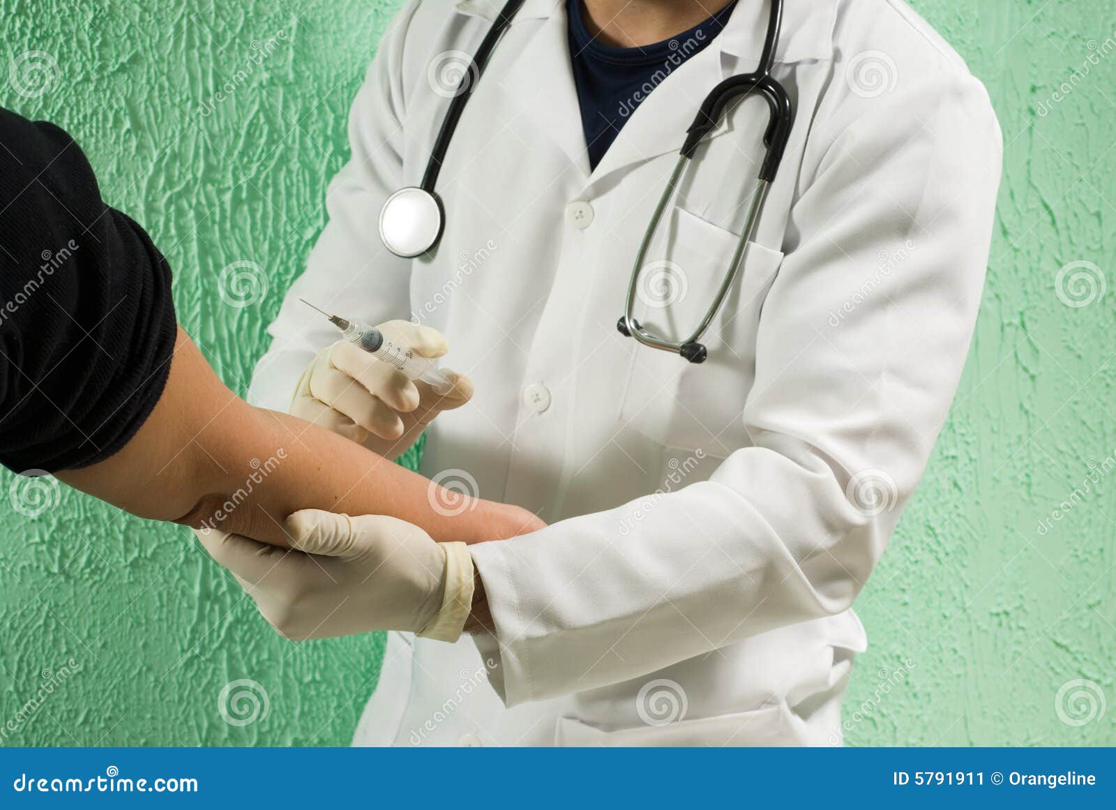 Doctor Preparing To Give Injection - Horizontal Stock Image - Image of ...