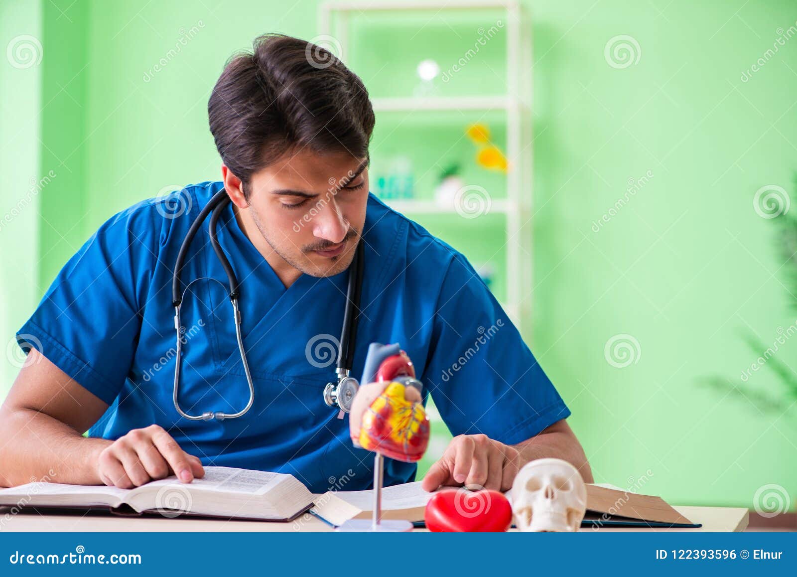 The Doctor Student Explaining Heart Problems Stock Photo - Image of ...
