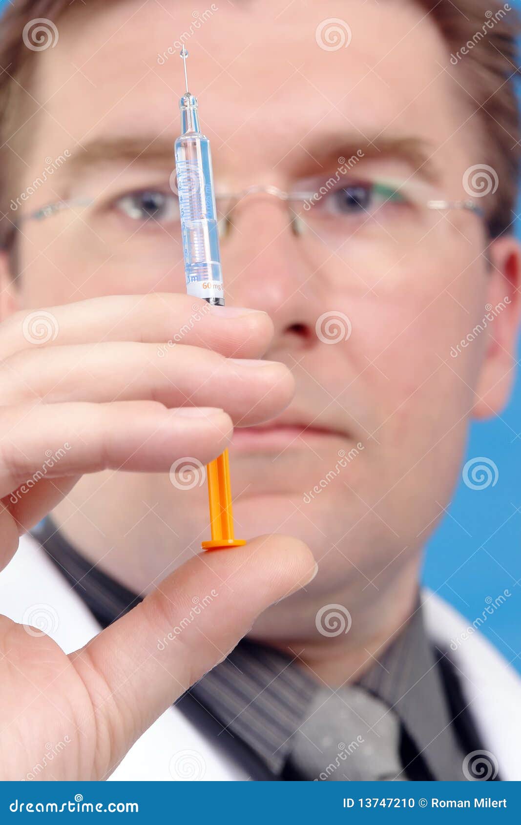 Doctor with syringe stock photo. Image of droplet, equipment - 13747210