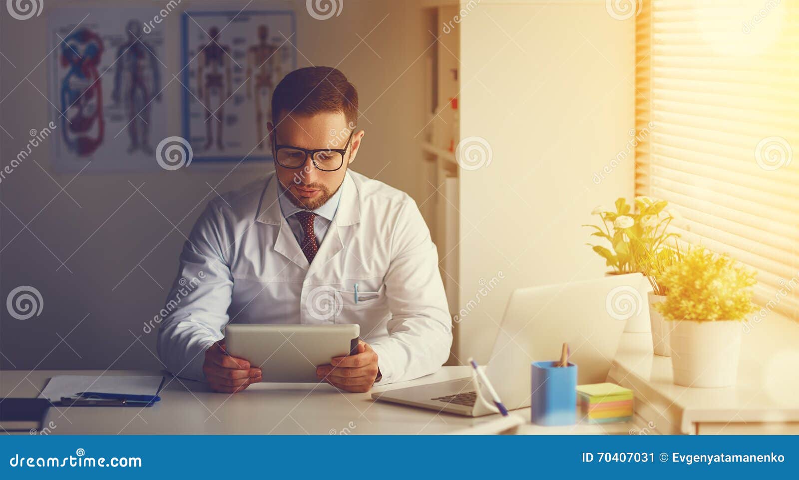 Doctor with Tablet Computer Stock Image - Image of indoors, physician ...