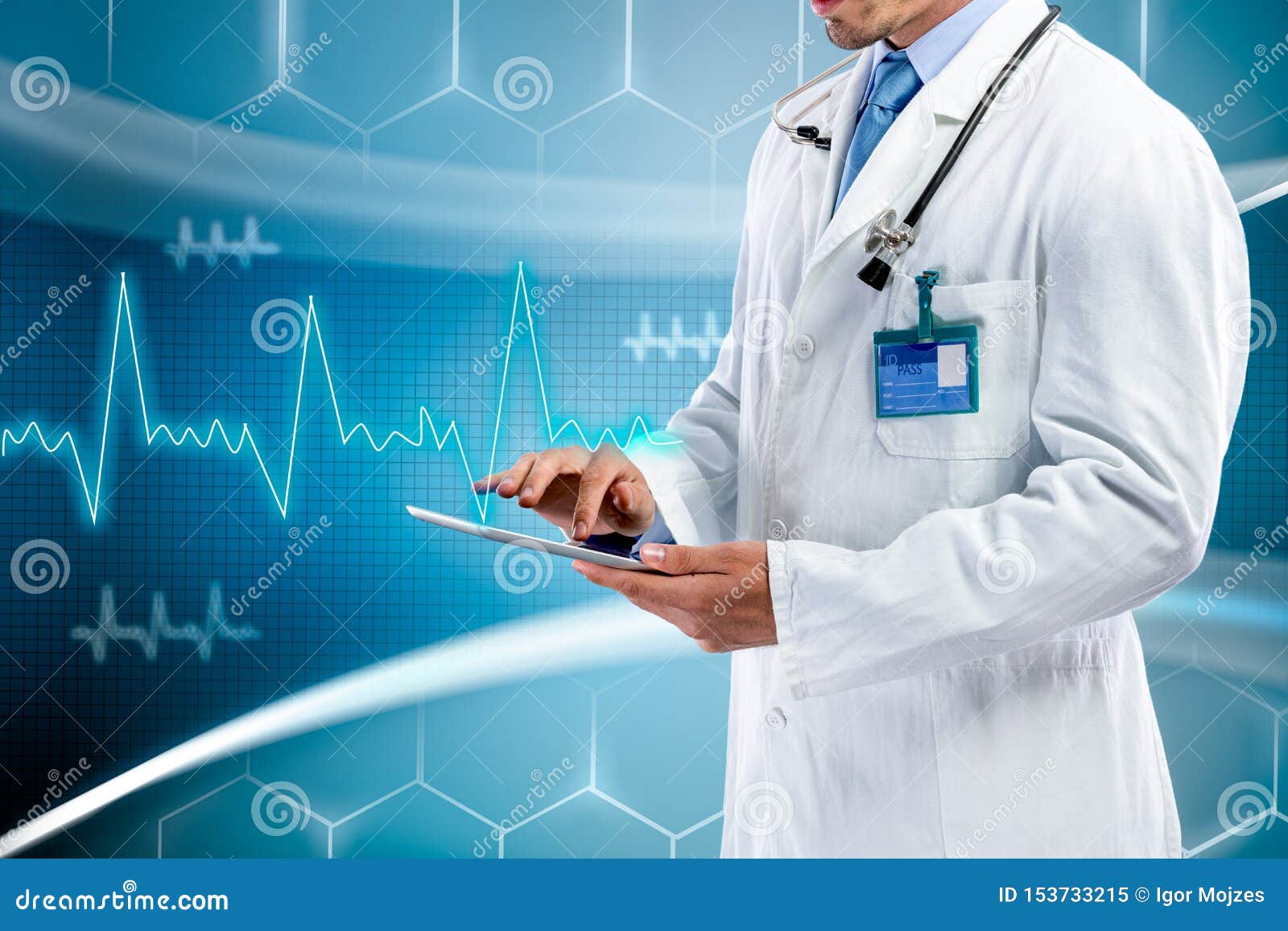 Doctor with tablet pc stock image. Image of diagram - 153733215