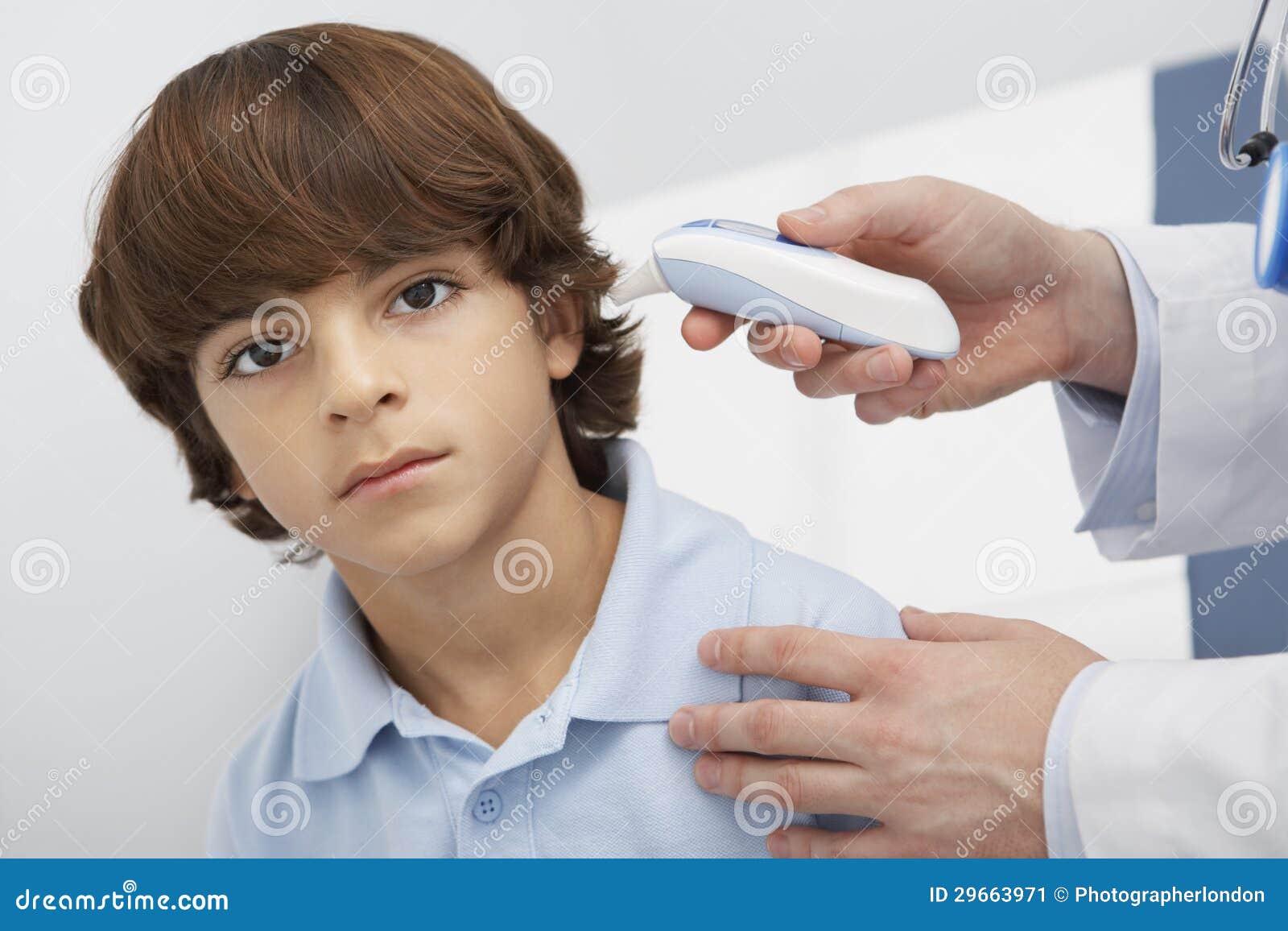 Doctor Taking Boy S Temperature Stock Image - Image of horizontal ...