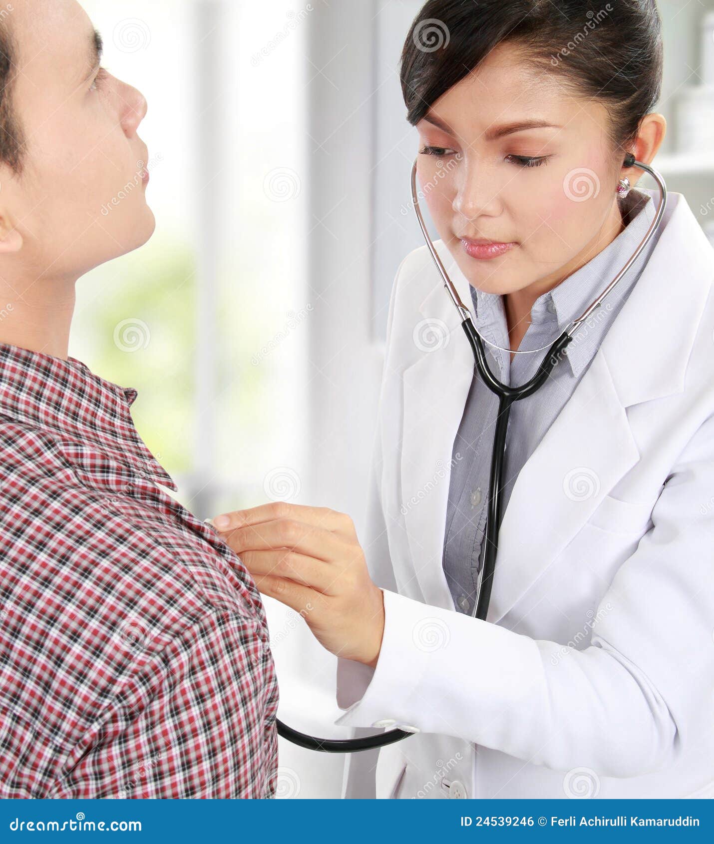 Doctor Taking the Heartbeat Stock Photo - Image of male, family: 24539246