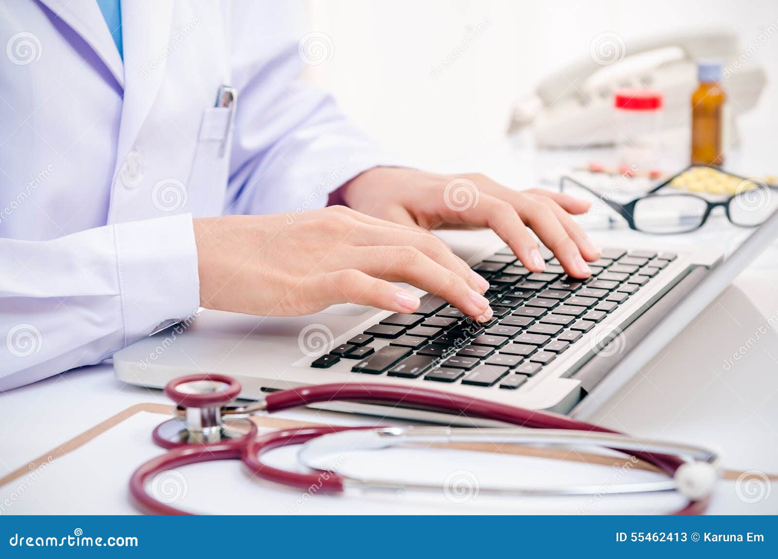 Doctor typing on computer stock image. Image of discovery - 55462413