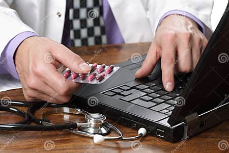 Doctor using computer stock photo. Image of care, hospital - 17306720
