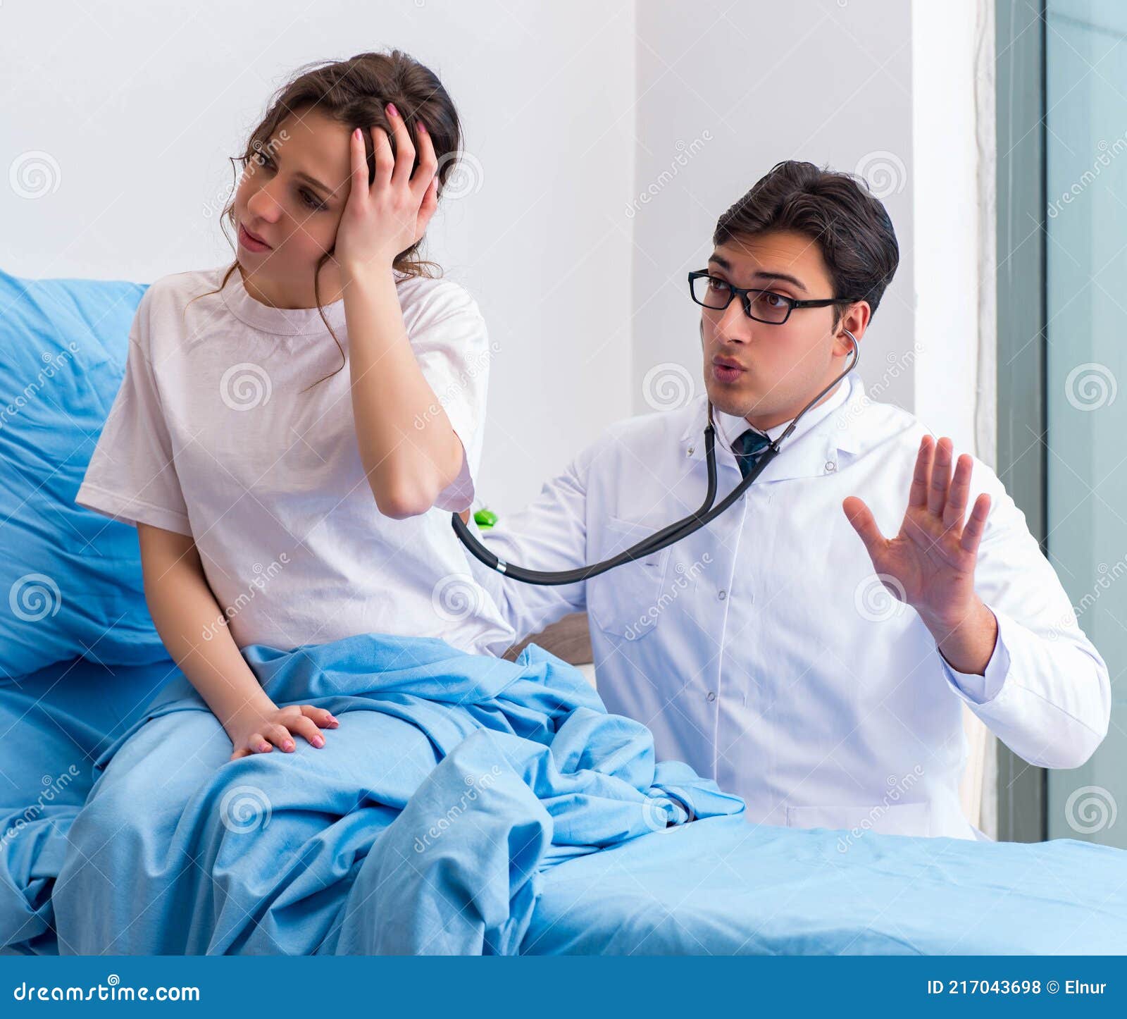 Doctor Visiting Patient in Hospital Room Stock Photo - Image of ...