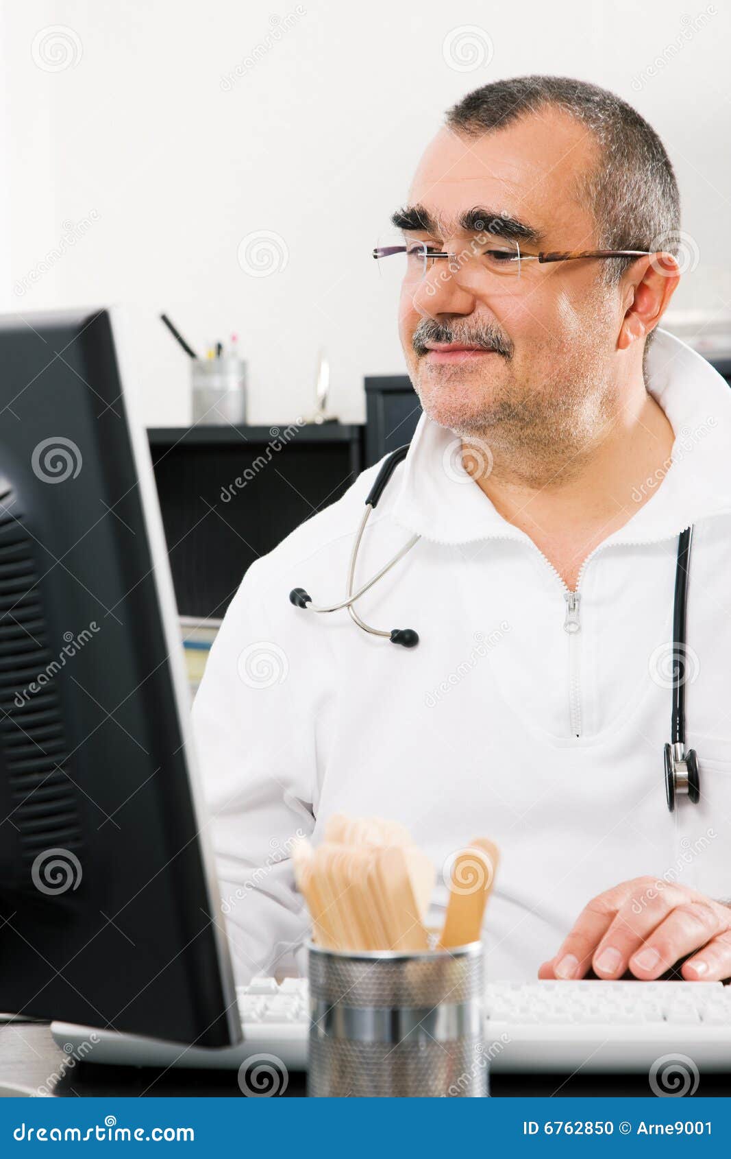 Doctor working at the PC stock photo. Image of desk, analyze - 6762850