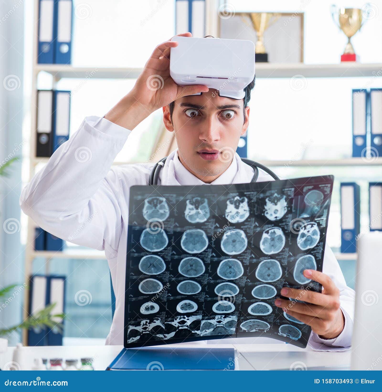 Doctor Working with Virtual VR Reality Glasses Stock Image - Image of ...