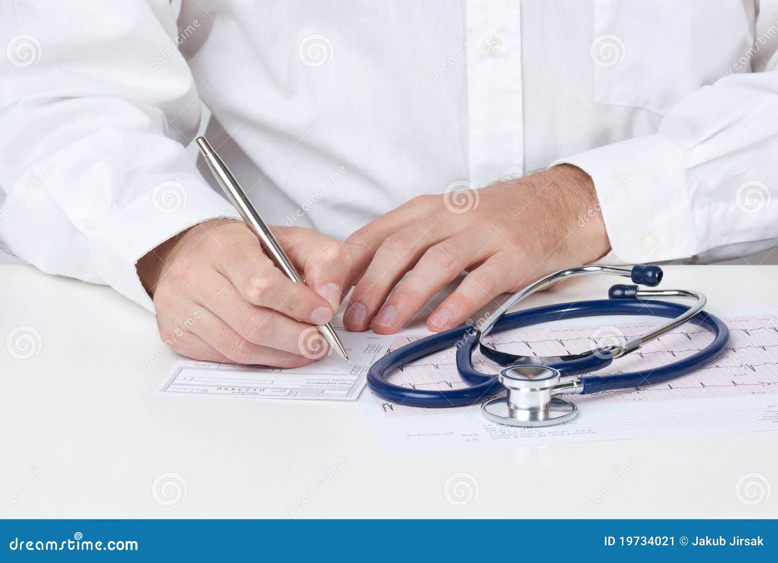 Doctor write recipe stock image. Image of fingers, stethoscope - 19734021
