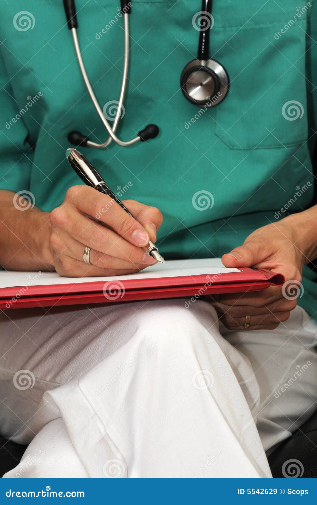 Doctor writting stock image. Image of nurse, practitioner - 5542629