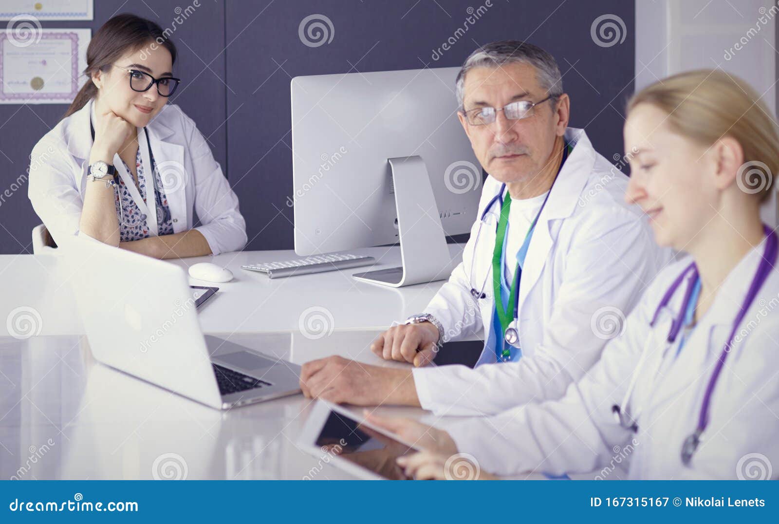 Doctors Having a Medical Discussion in a Meeting Room Stock Image ...