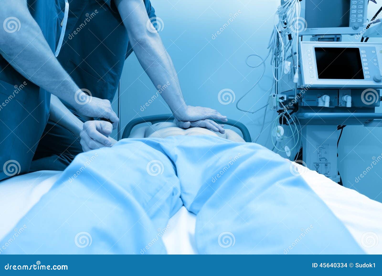 Doctors Rescue Dead Patient Stock Photo - Image of emergency, operating ...