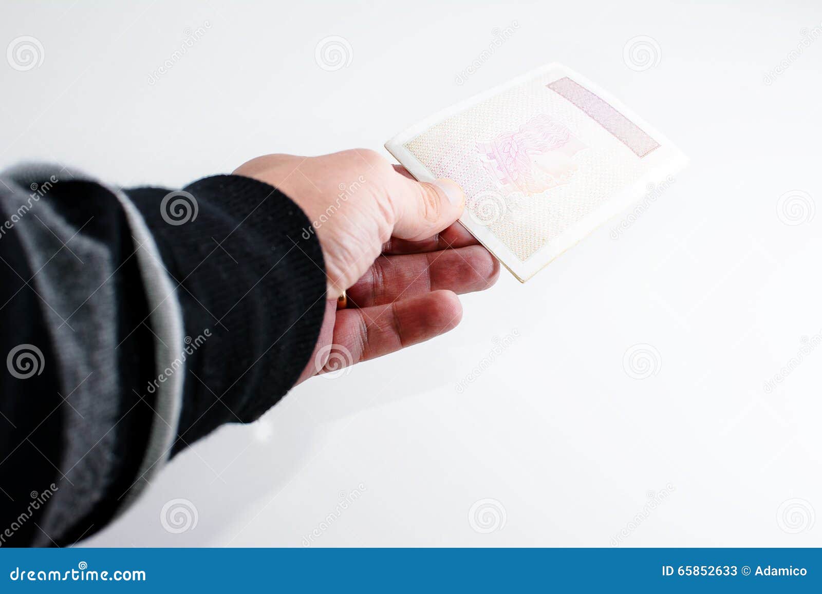 Documento De Identidad Italiano Imagen de archivo - Imagen de papeles ...