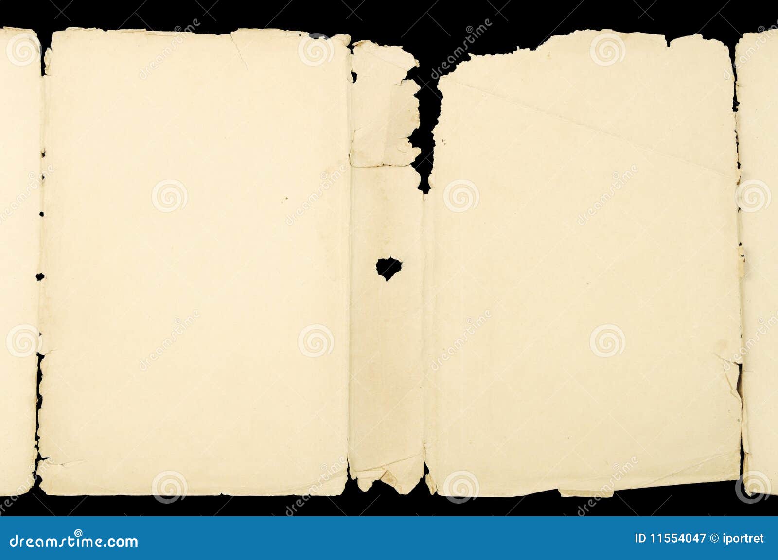 Documento Rasgado Viejo Sobre Fondo Negro Imagen de archivo - Imagen de ...