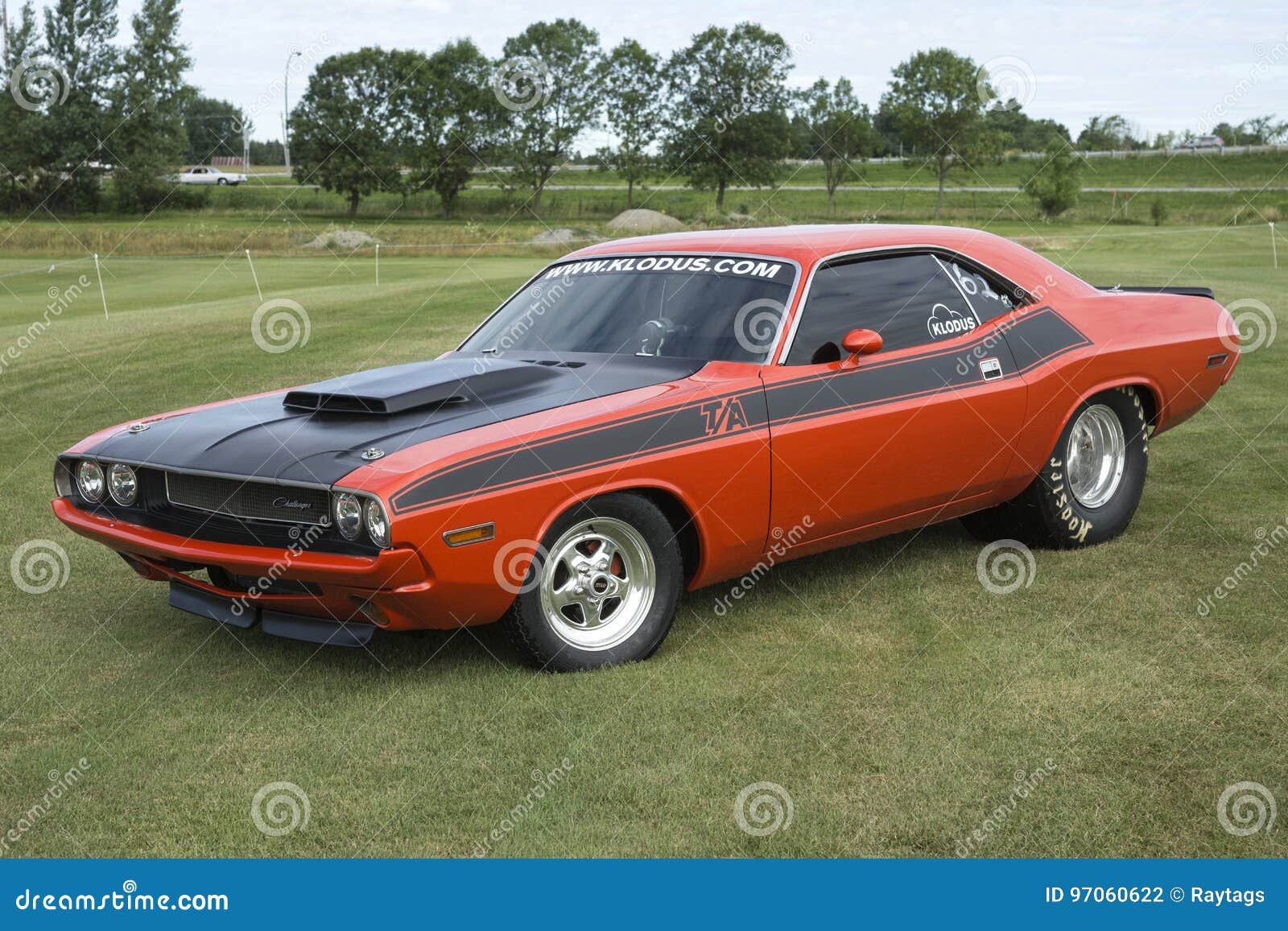 1970 Dodge Challenger Race Car