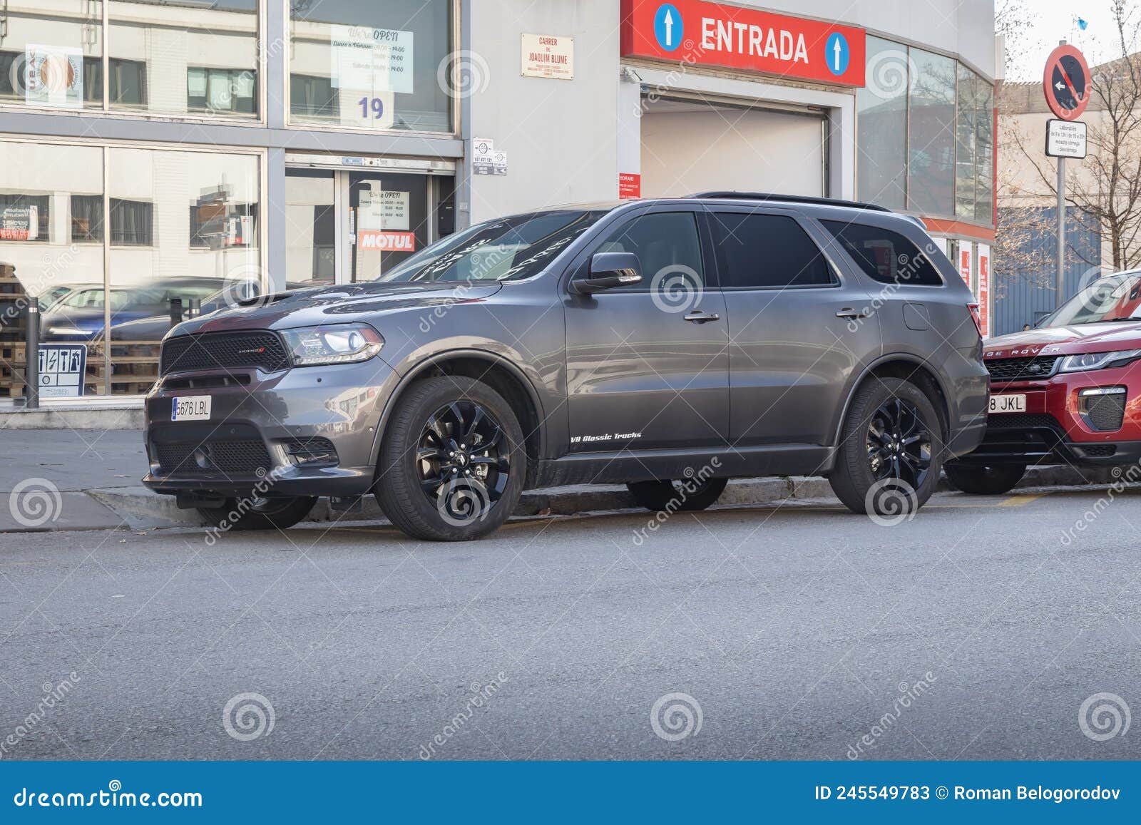 2022 Dodge Durango Stock Photos - Free & Royalty-Free Stock Photos from ...