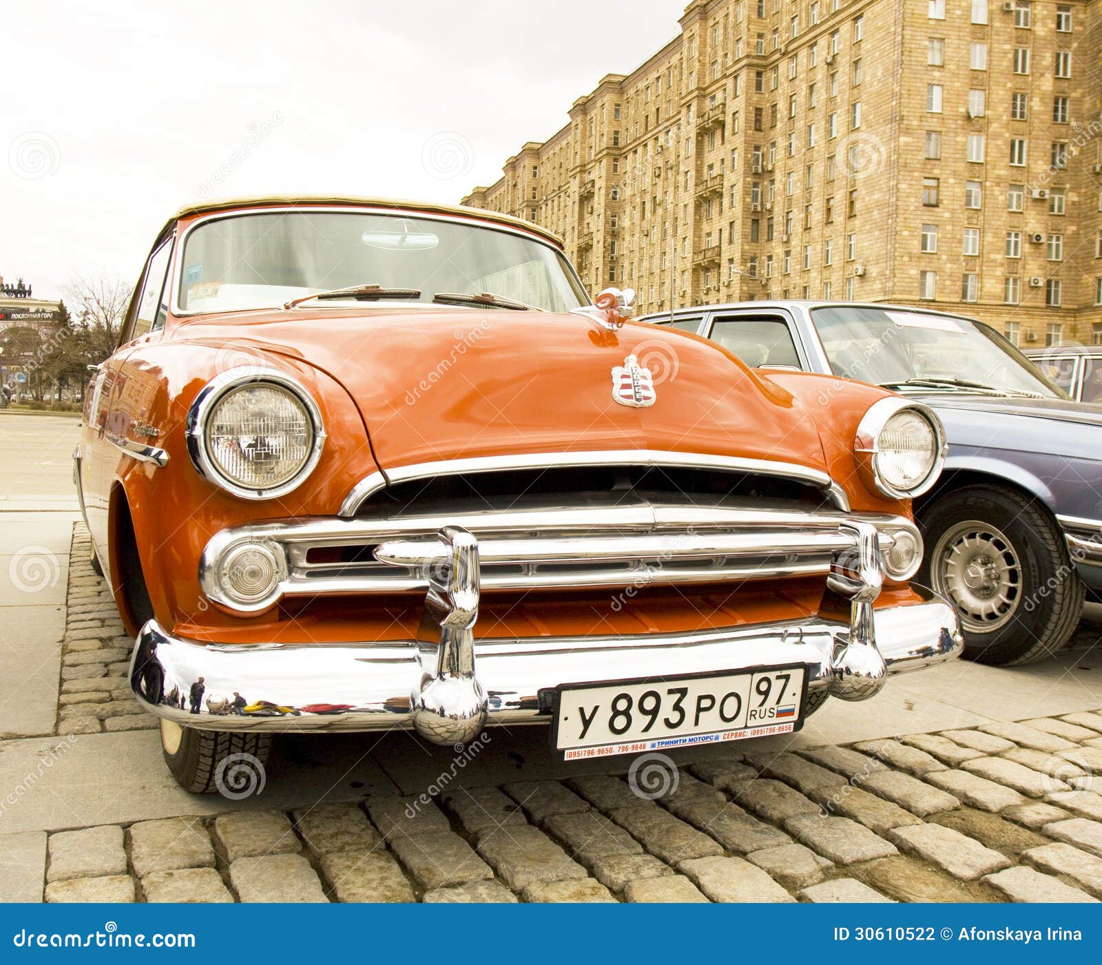 Dodge retro fotografía editorial. Imagen de anaranjado - 30610522