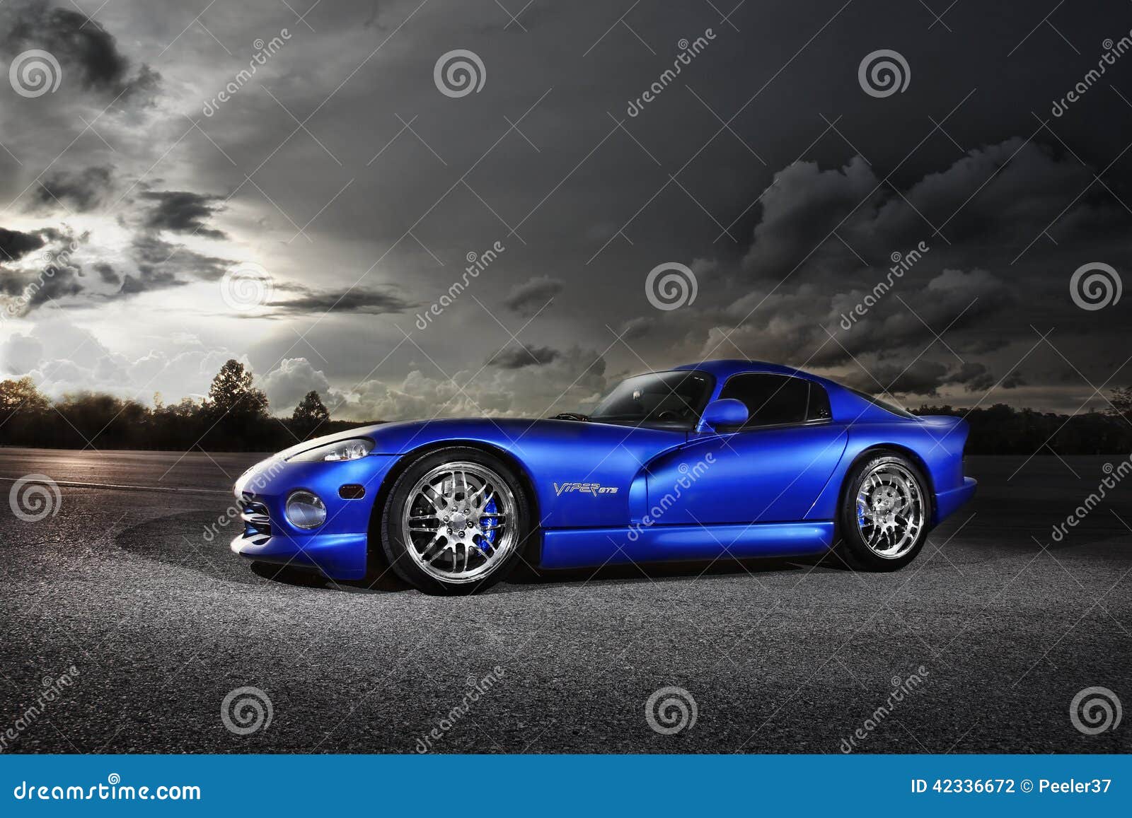 Dodge Viper GTS editorial photography. Image of viper - 42336672