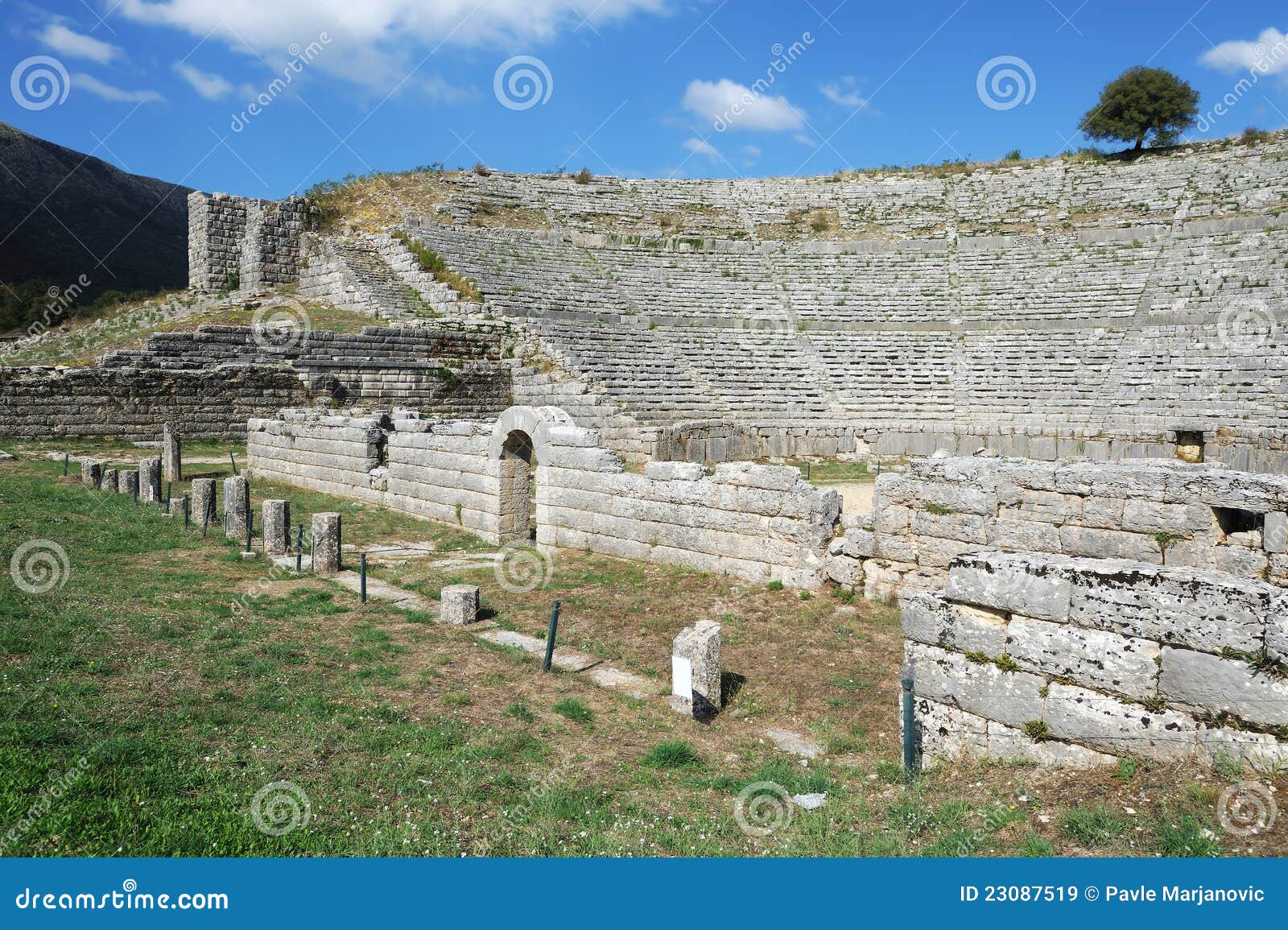 Dodona, Ancient Greek Oracle Site Stock Image - Image of pyrrhos ...
