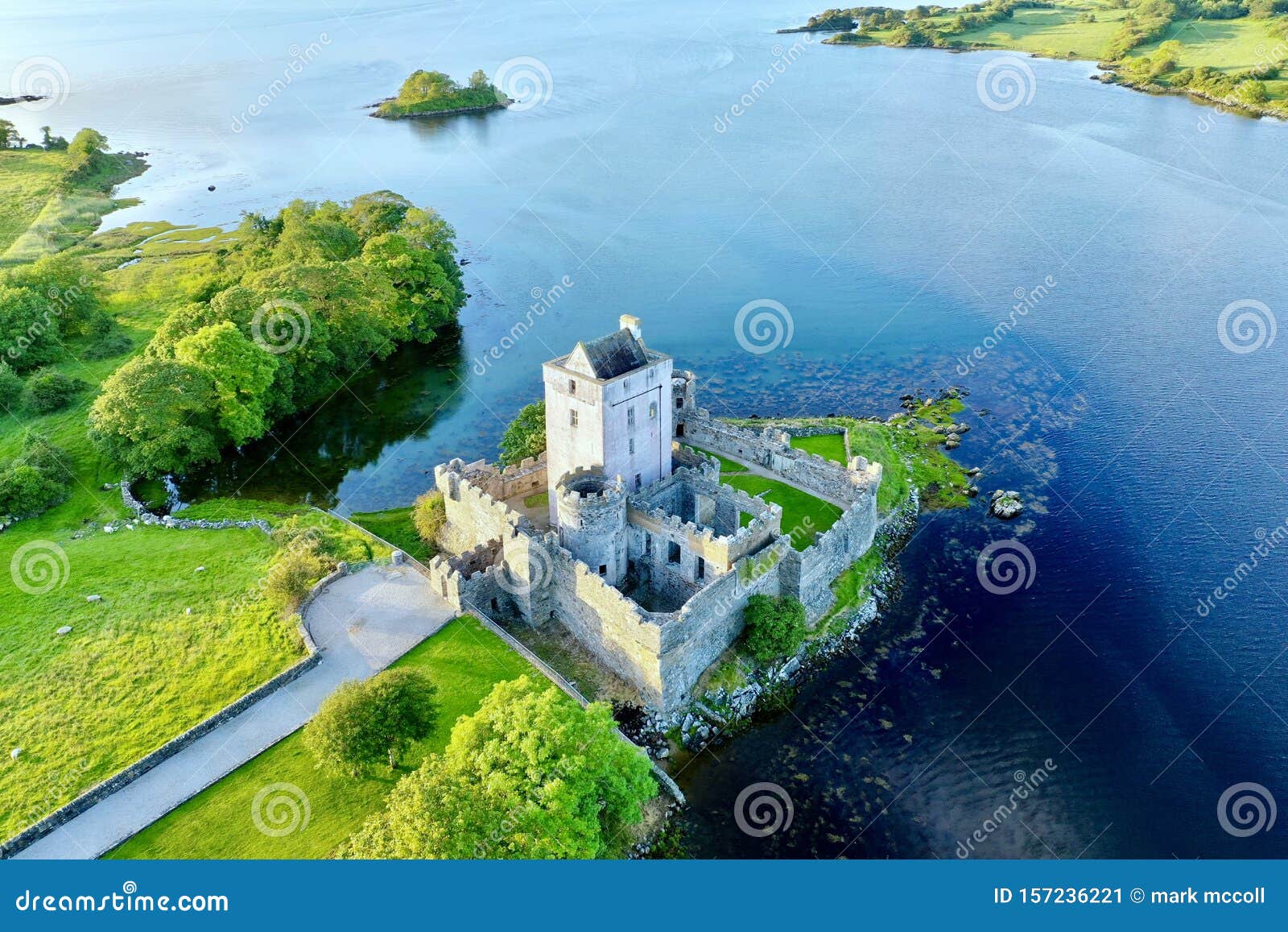 Royalty Free Images, Cartoons, Illustrations And Photos Designed By ...