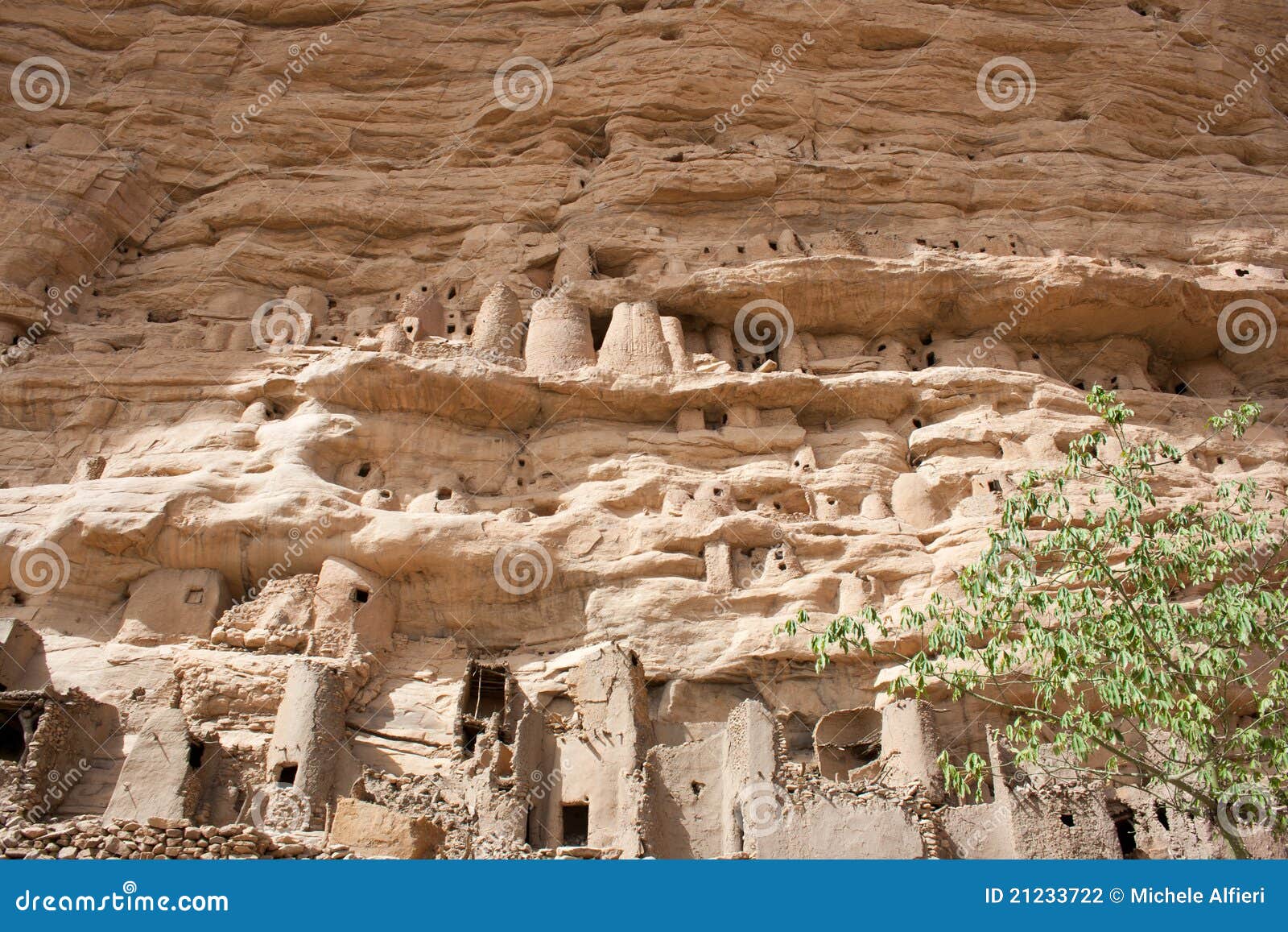 Dogon Village, Mali (Africa). Stock Photo - Image of mali, animism ...