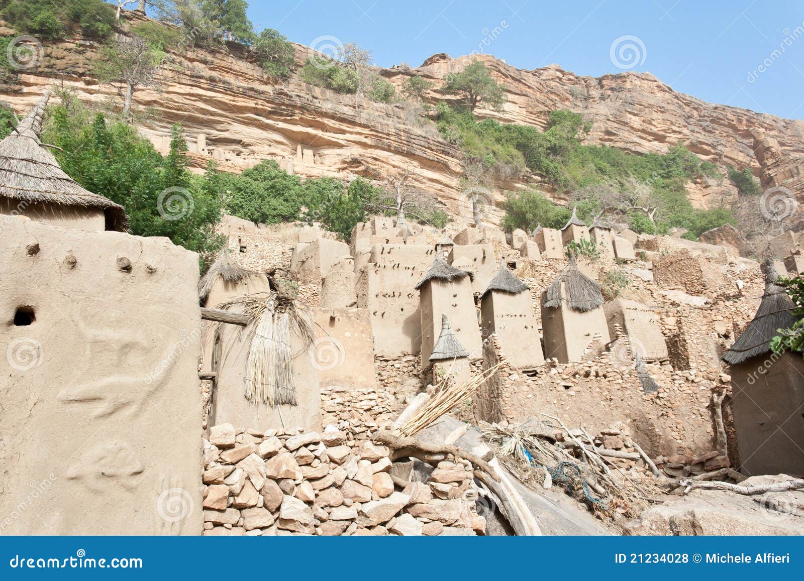 Dogon Village, Mali (Africa). Stock Photo - Image of buildings, tellem ...