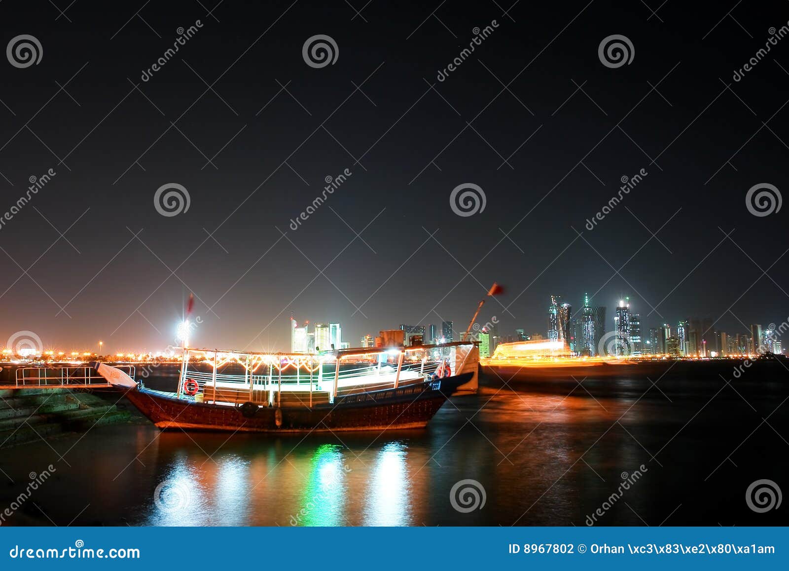 Doha - Qatar - Night scene stock photo. Image of gulf - 8967802
