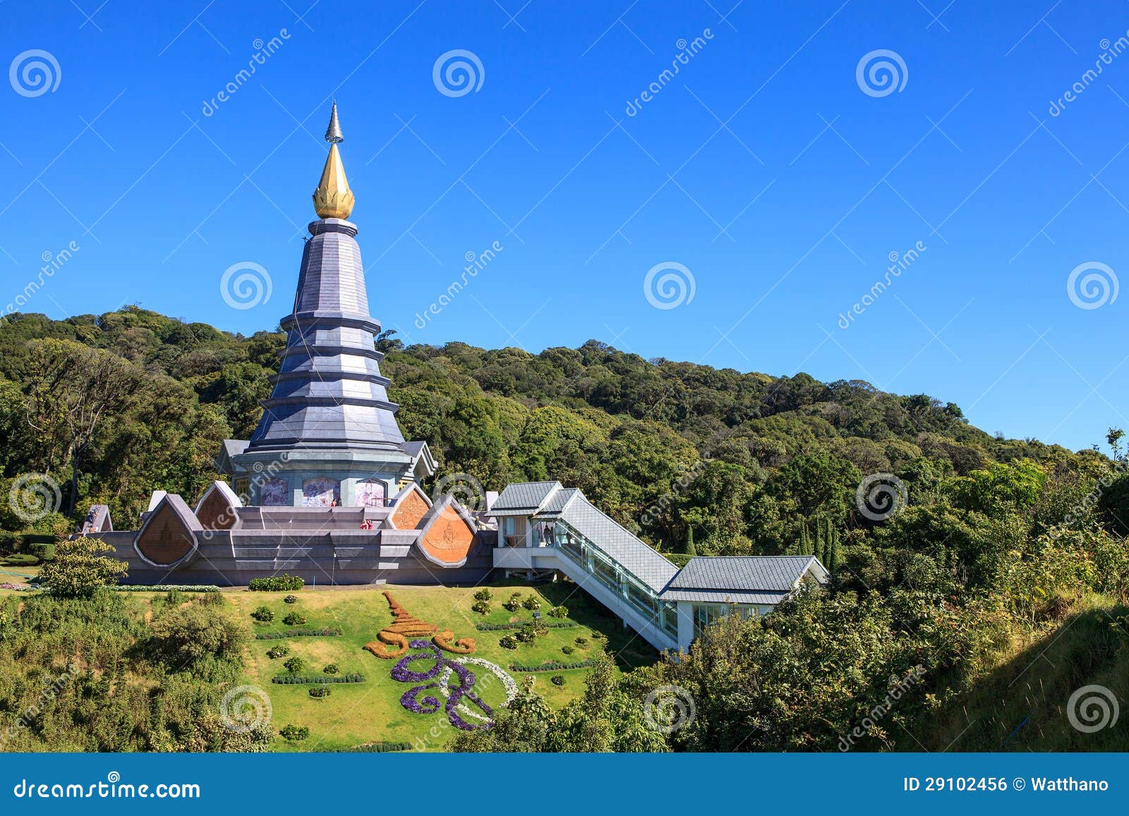 Doi Inthanon national park stock photo. Image of religious - 29102456