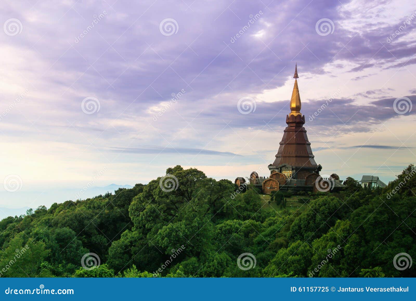 Doi Inthanon National Park, Thailand Stock Image - Image of peak, blue ...
