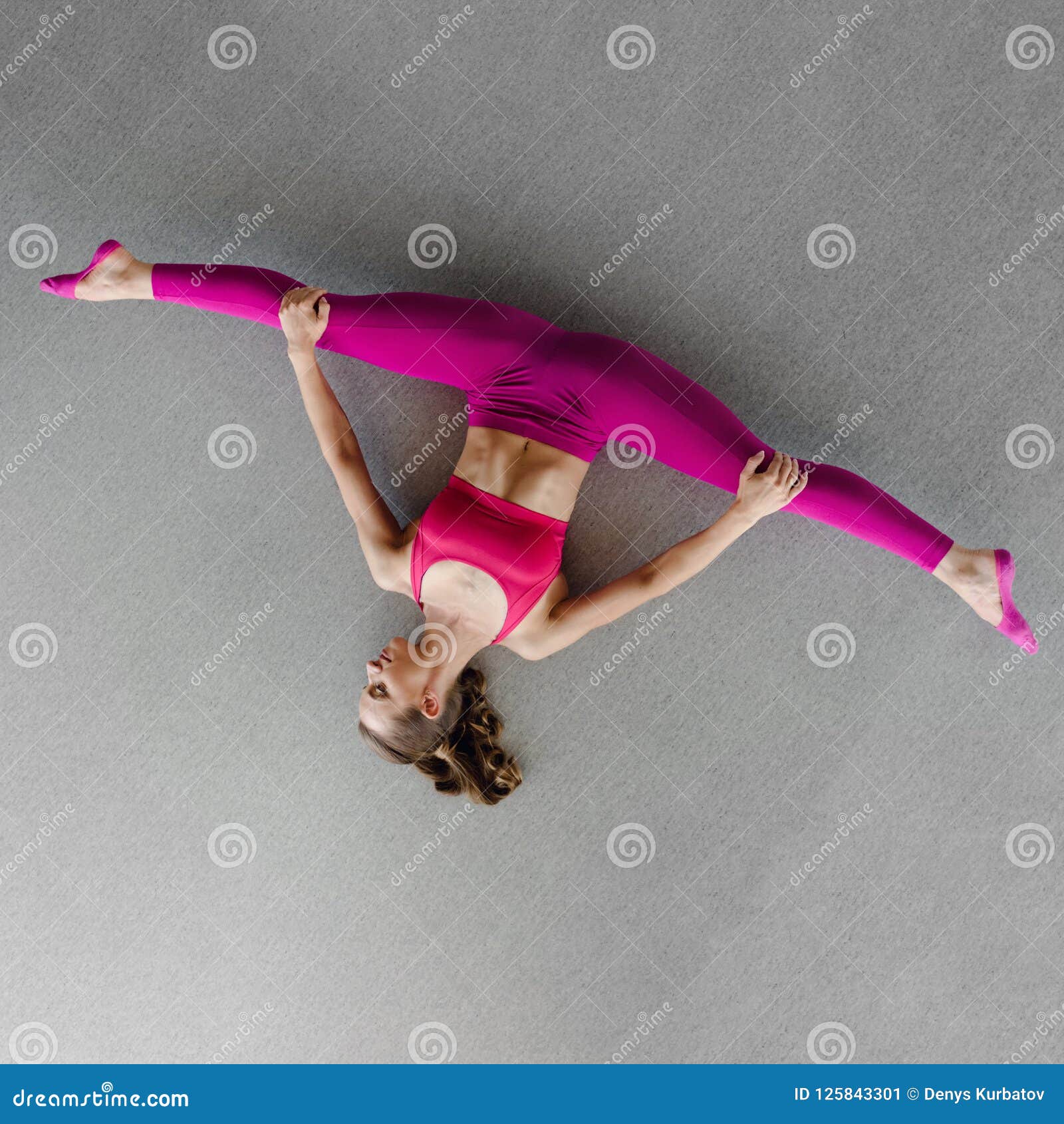 Doing gymnastic split stock image. Image of lifestyle - 125843301