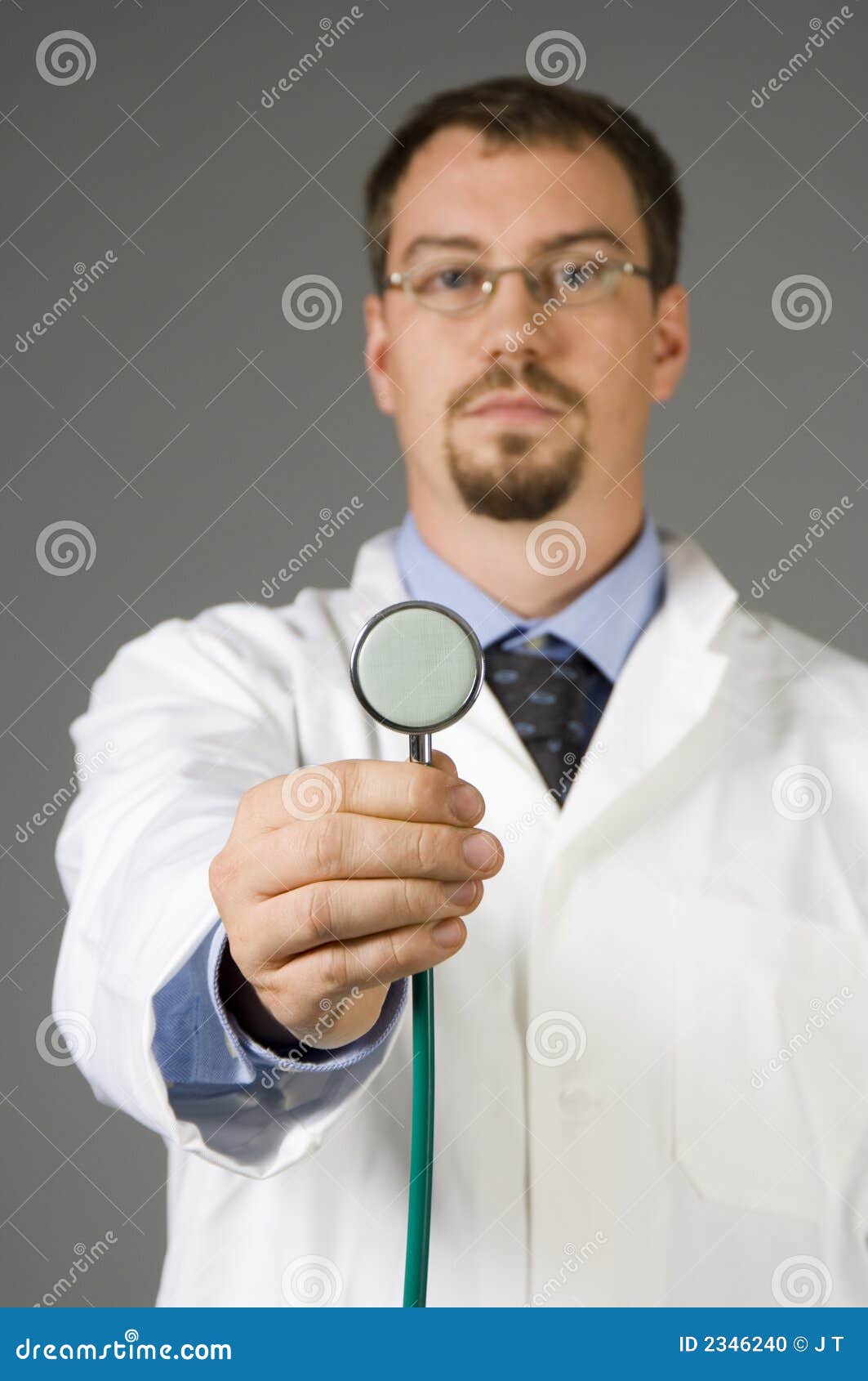 Doktor arkivfoto. Bild av alon, utrustning, omsorg, läka - 2346240