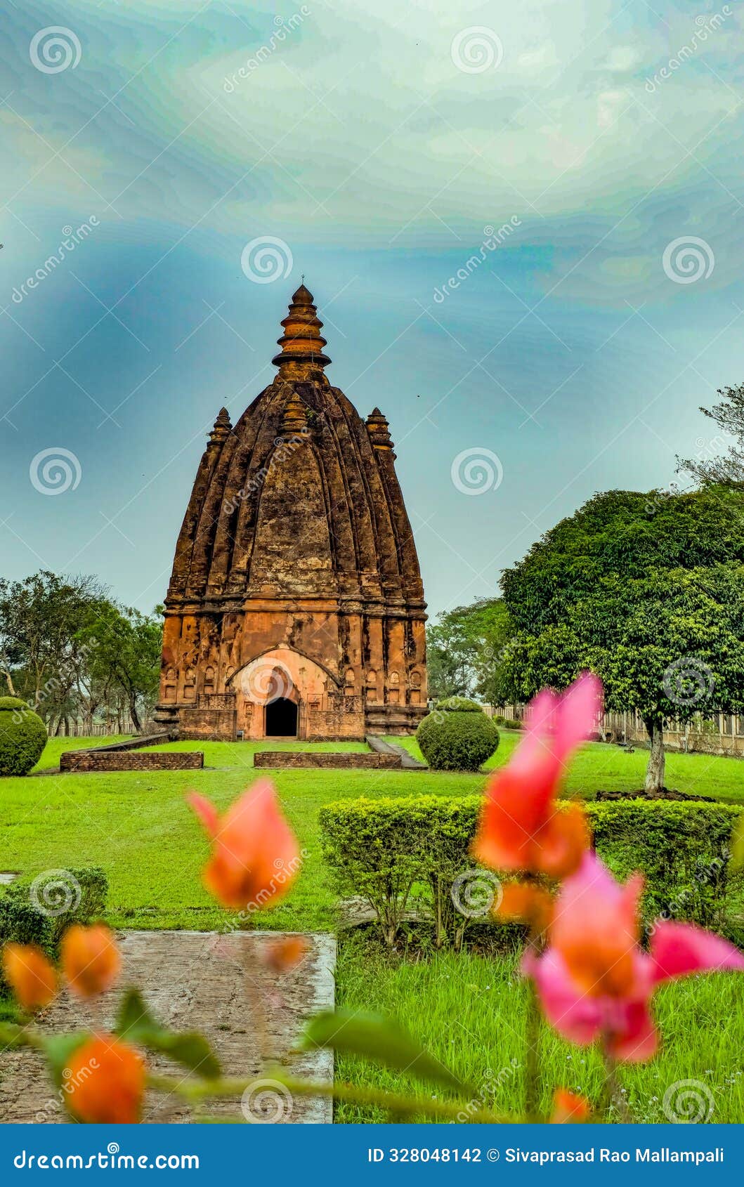 Rudrasagar Sagar Temple in Sivasagar, Assam, India. Stock Photo - Image ...