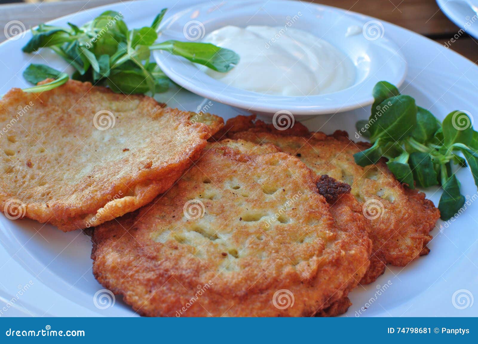 Dolci Polacchi Tradizionali Della Patata Immagine Stock - Immagine di ...