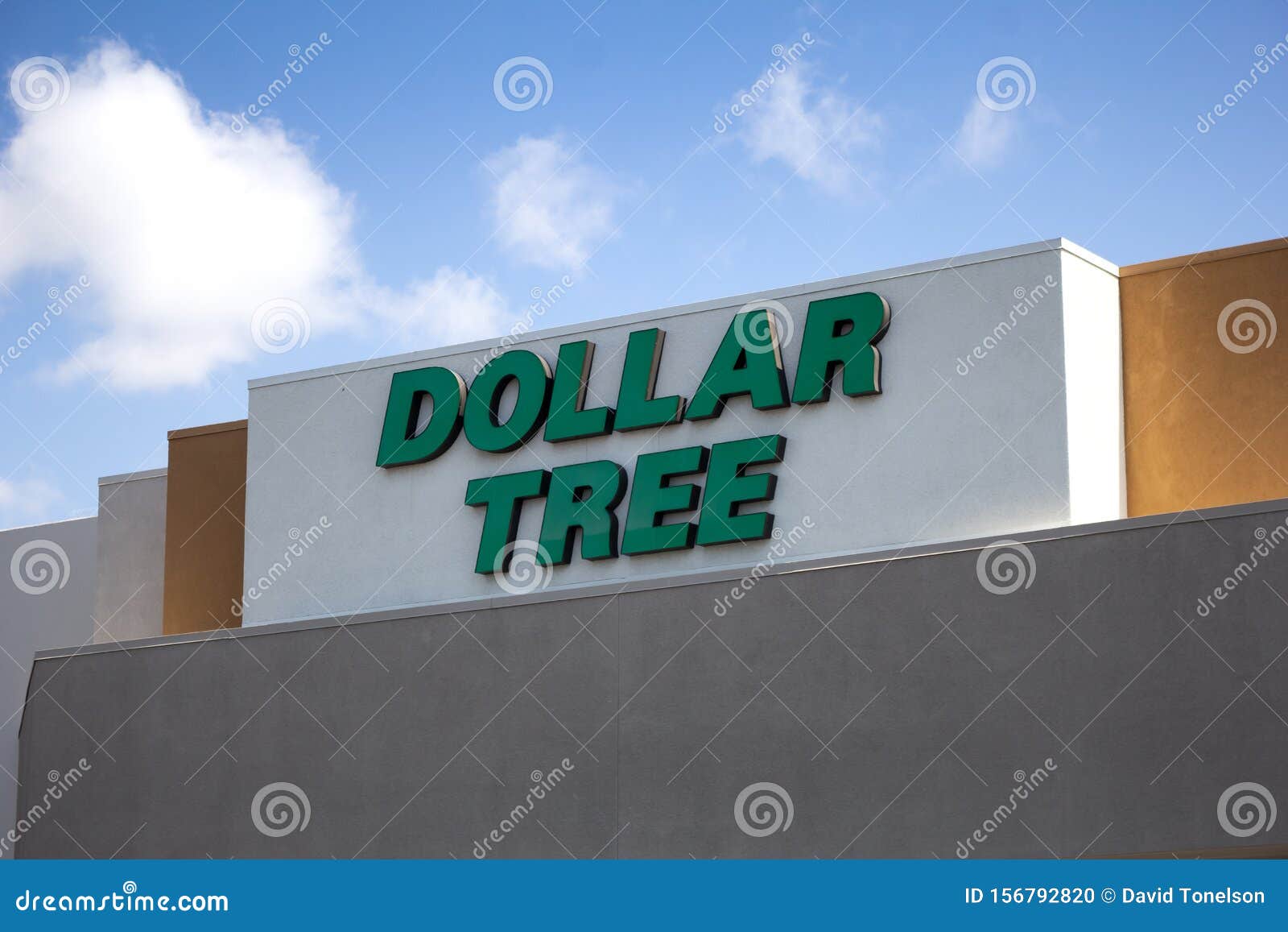 Dollar Tree store sign editorial image. Image of facade - 156792820