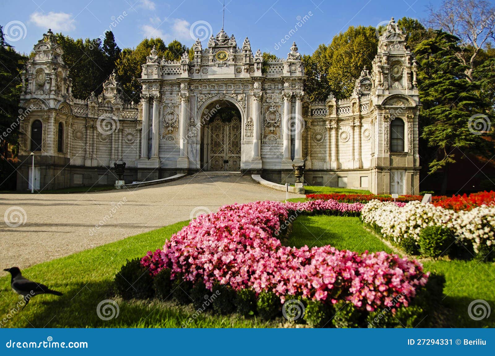 Dolmabahce palace entrance stock image. Image of neoclassical - 27294331