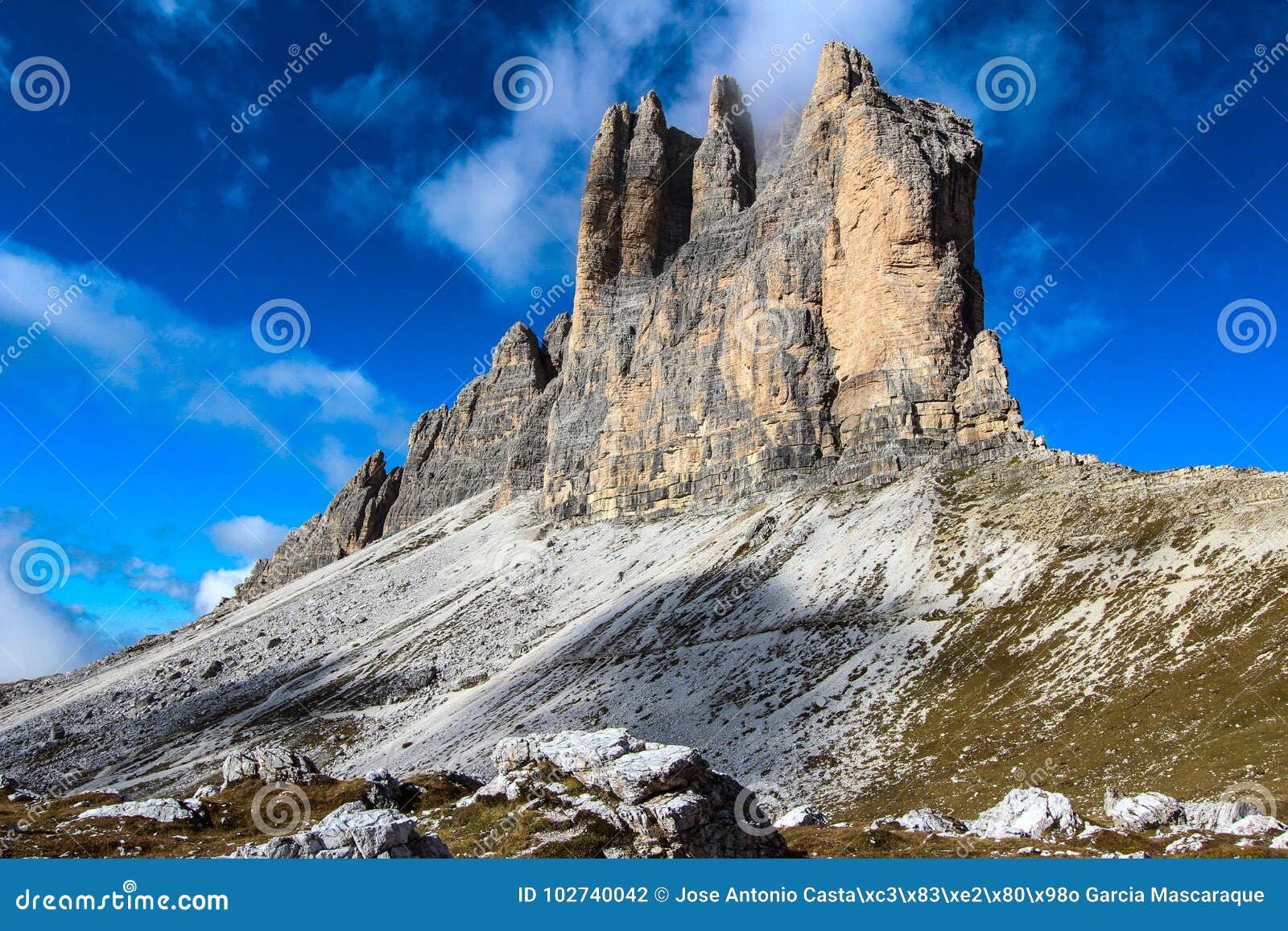 Dolomiet stock foto. Image of reis, fotografie, wolken - 102740042