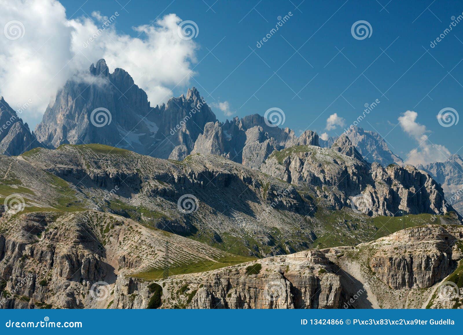 Dolomites photo stock. Image du alpes, roche, bleu, support - 13424866